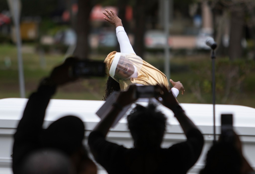 Capturing the Ephemeral – a Dance Photography Exhibition - Creative Pinellas