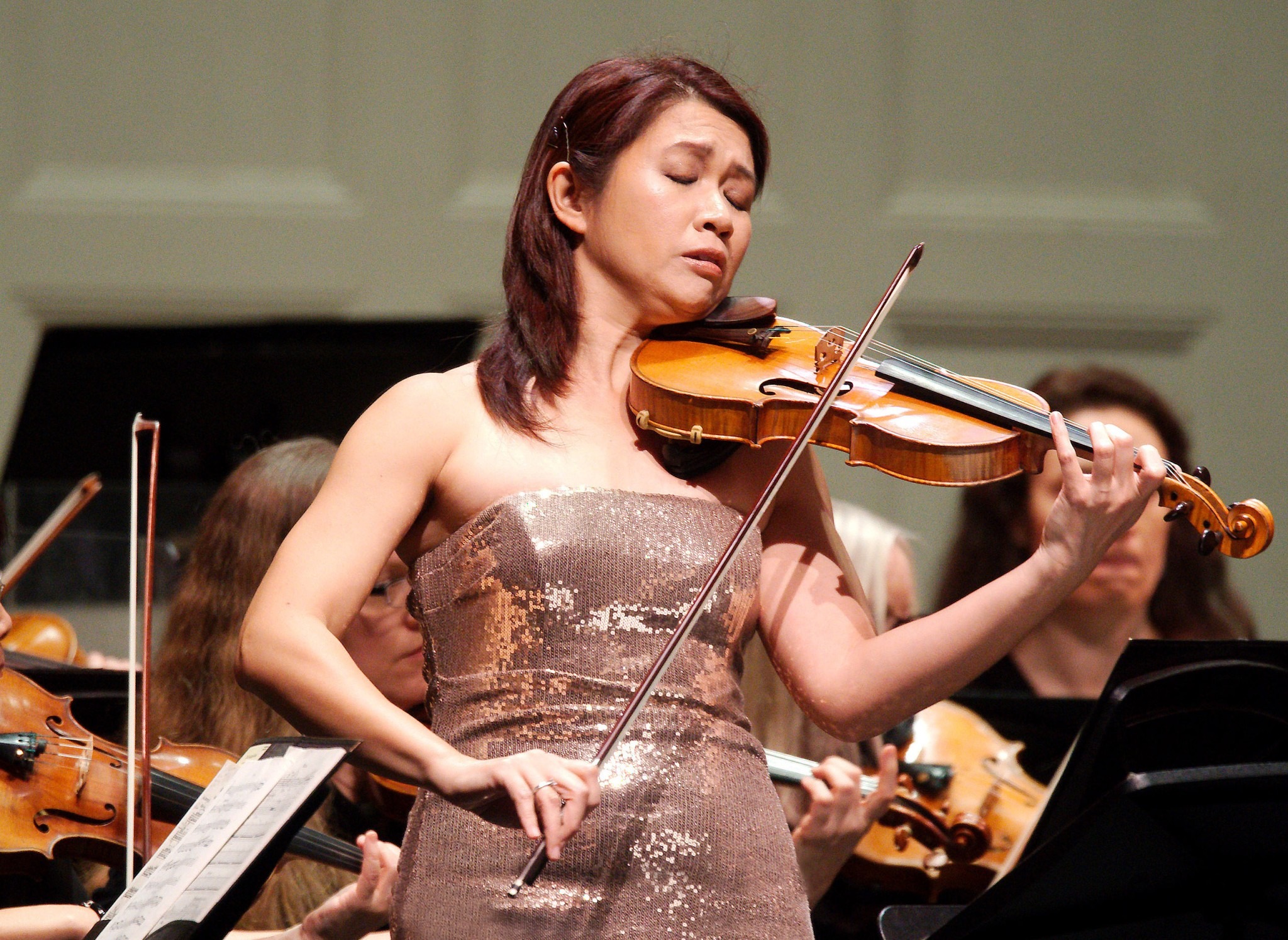 Talking with Violinist Nancy Chang - Creative Pinellas